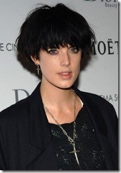 Cabello negro azabache - Tendenzias.com